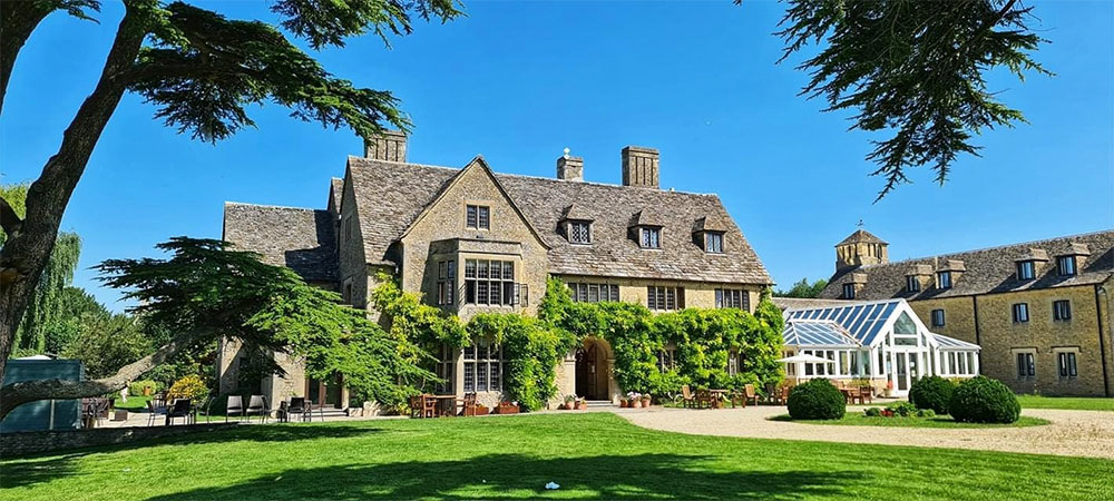 Crafters Retreat - Location